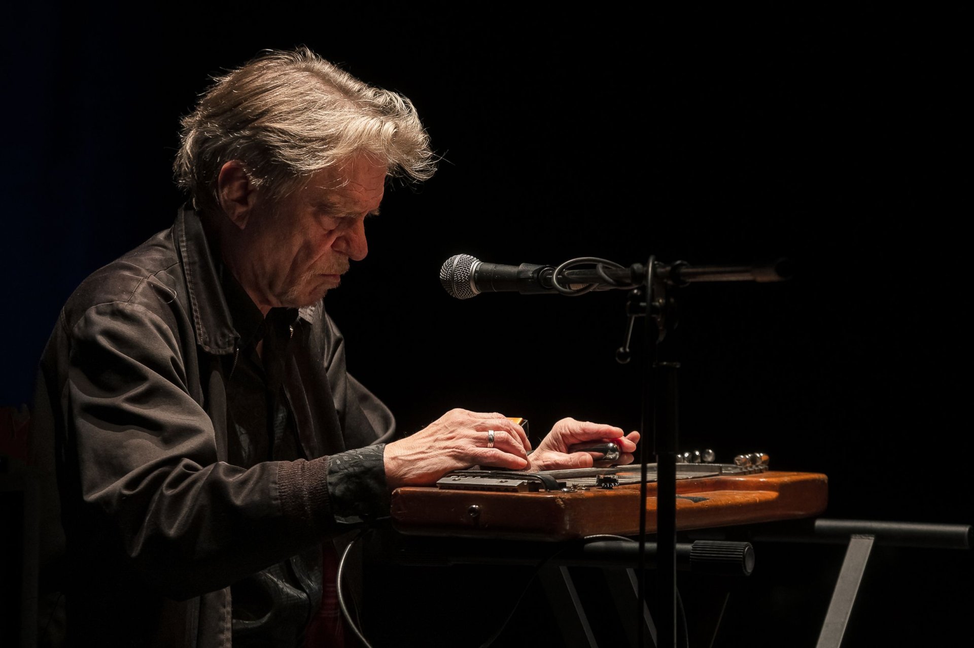 MICHAEL GIRA + special guest: Kristof Hahn | Archa Theatre