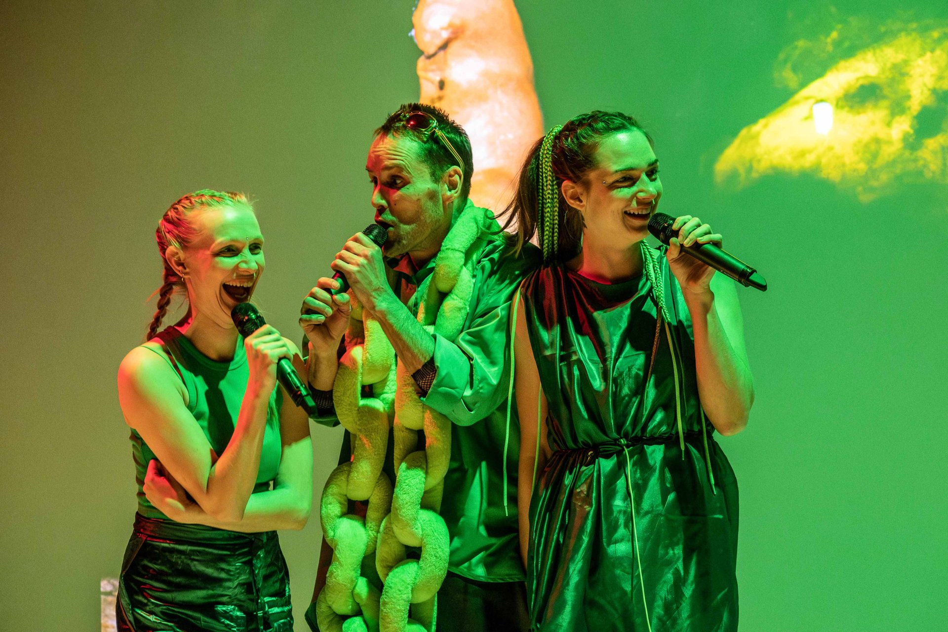 Moravský kras | Divadlo Archa